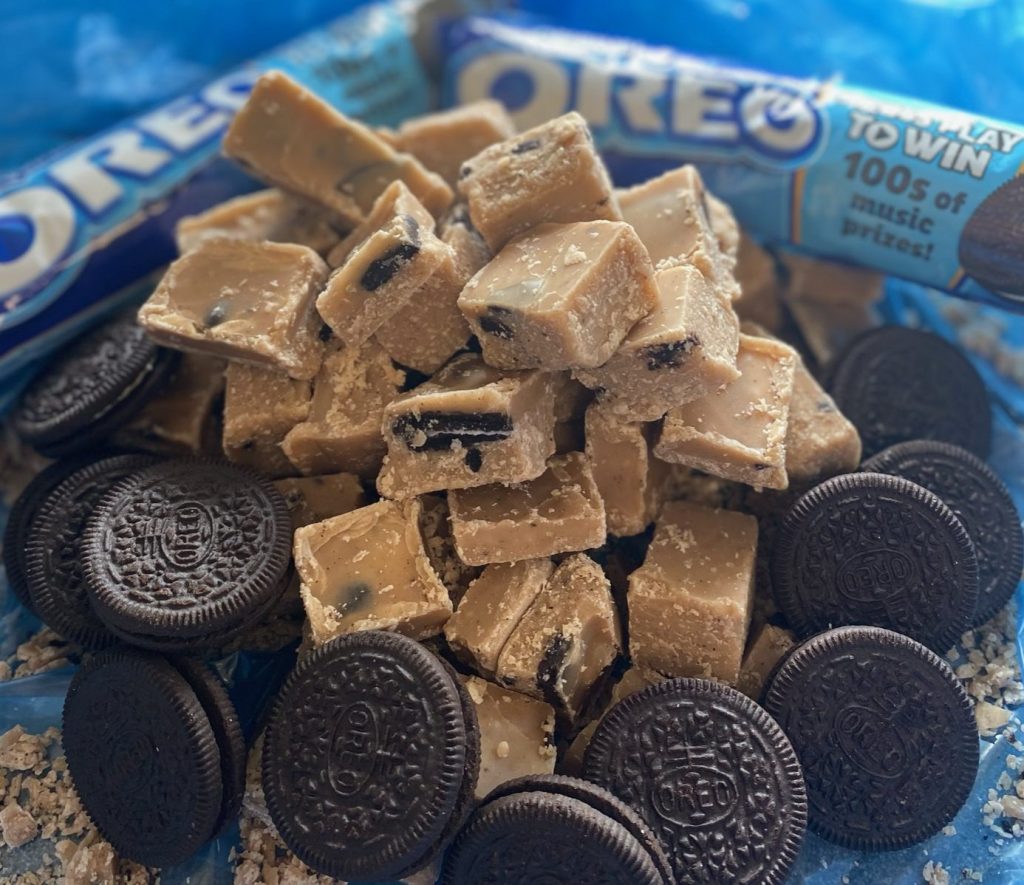 Oreo Fudge – Burley Fudge Shop